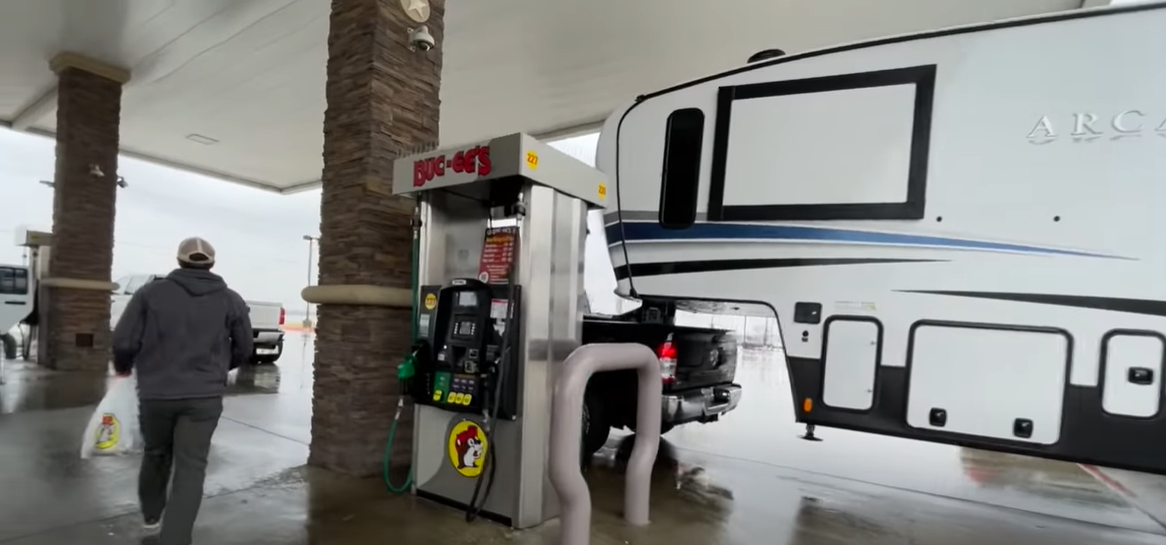 How Much to Rent an RV for a Week? - RVProfy